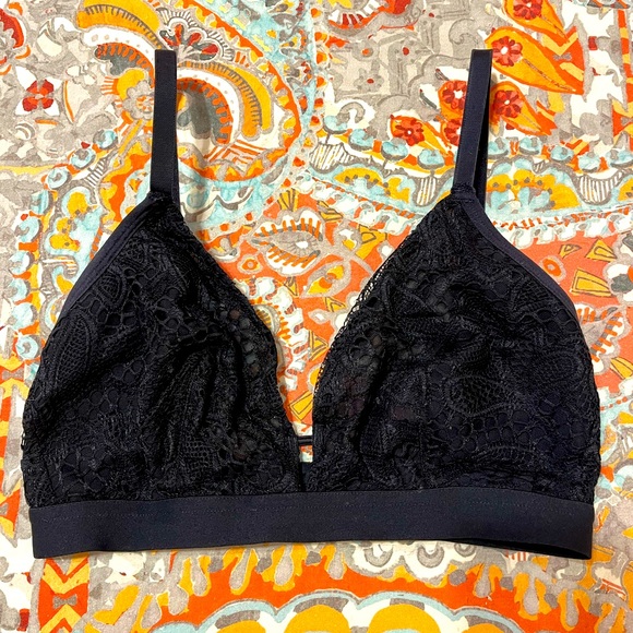 Lively | Intimates & Sleepwear | Lively The Palm Lace Busty Bralette ...